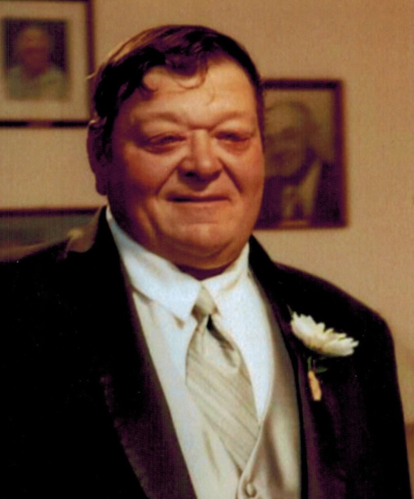 Obituary Notice – James R. Strawser – Riles & Woolley Funeral Home